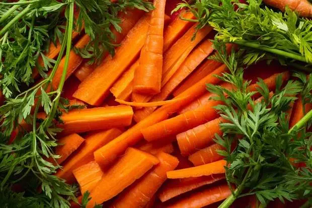हरेक दिन गाजर खाने 4 कारणहरू