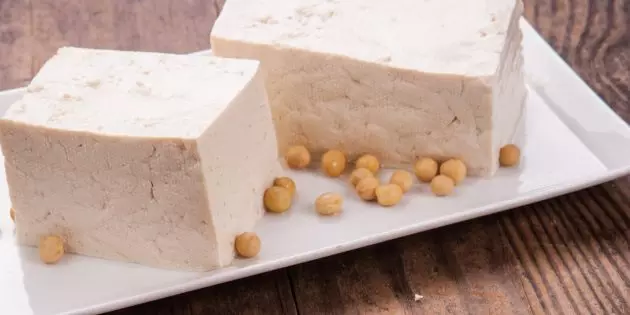 Voedingsmiddelen bevatten ijzer: Tofu