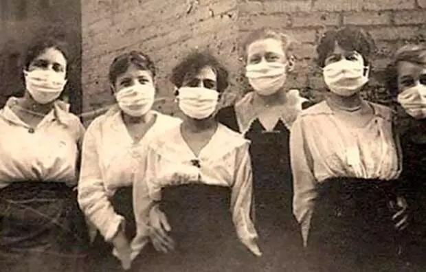 Fotot e epidemisë më të keqe në historinë moderne të njerëzimit