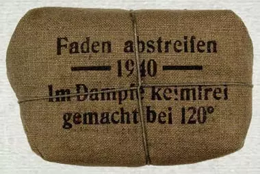 Individualus kareivio pirmosios pagalbos vaistinėlė (Vokietija) - Didžiojo Tėvynės karo karių ir karininkų pirmosios pagalbos vaistinėlės lauke