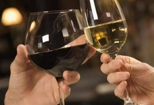 50 фактів про те, що алкоголь не лише шкідливий, а й корисний. І для душі, і для тіла
