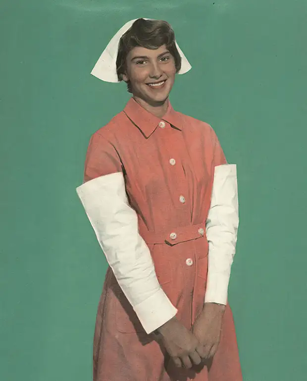 The history of the nursing uniform in 20 photos