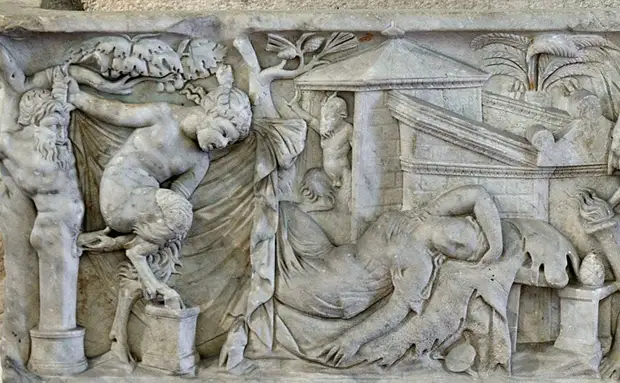 Roman sarcophagus zais cia txee