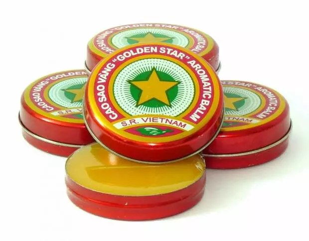 คุณสมบัติที่มีประโยชน์ของ "Zvezdochka" balm