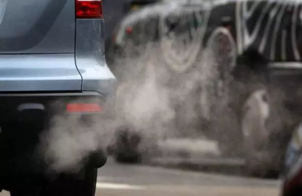 Exhaust Fumes Increase Your Risk of Osteoporosis