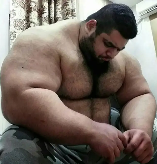 Too much Synthol fat, hypertrophy, stop them already, overkill, overdone, pseudo-pumping, swayed, synthol