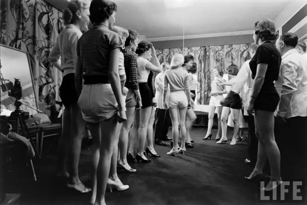 Radiografie, filo a piombo e bilancia: come scelsero "Miss Correct Posture" negli anni '50