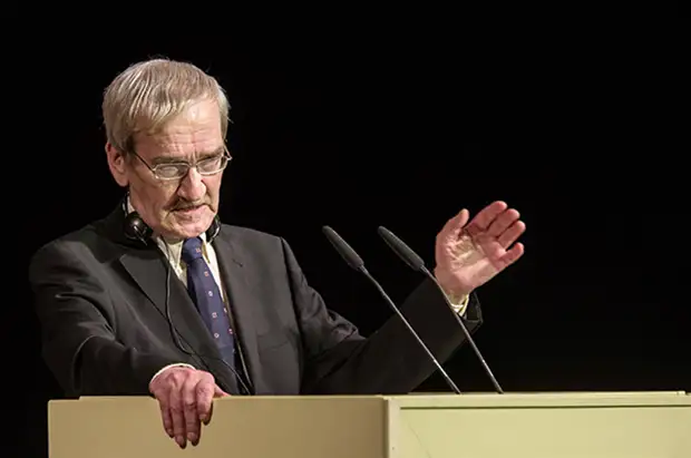 Stanislav Petrov při veřejném projevu. Foto: aif.ru