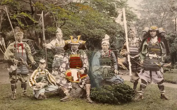 Come i samurai hanno fatto hara-kiri: una morte degna è meglio di una vita vergognosa