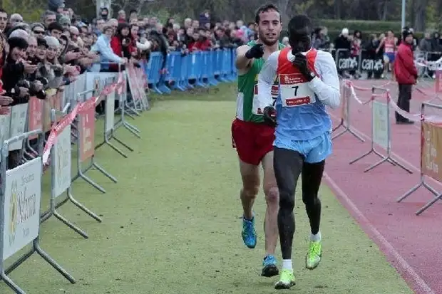 Ivan Fernandez Anaya and Abel Mutai.