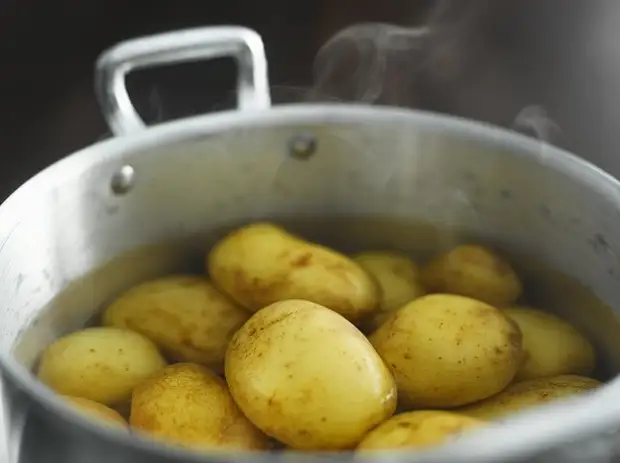poškození a výhody inhalace nad bramborami