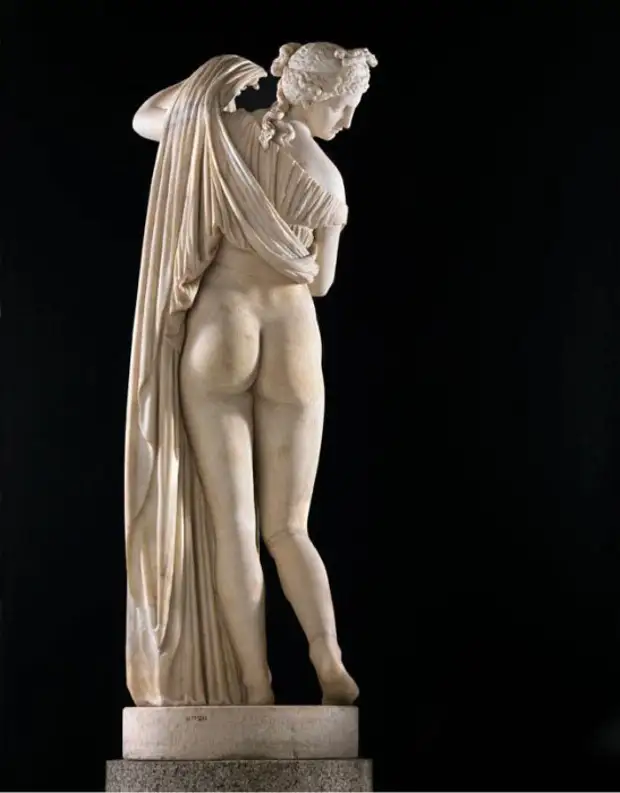 Venus Callipiga di Muzium Arkeologi Negara Naples. | Foto: pinterest.com