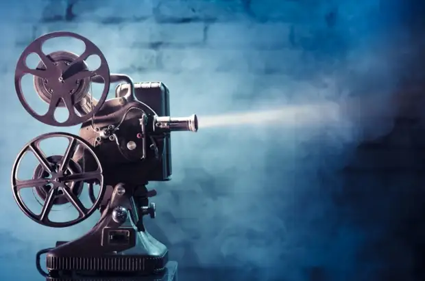 movie projector.jpg