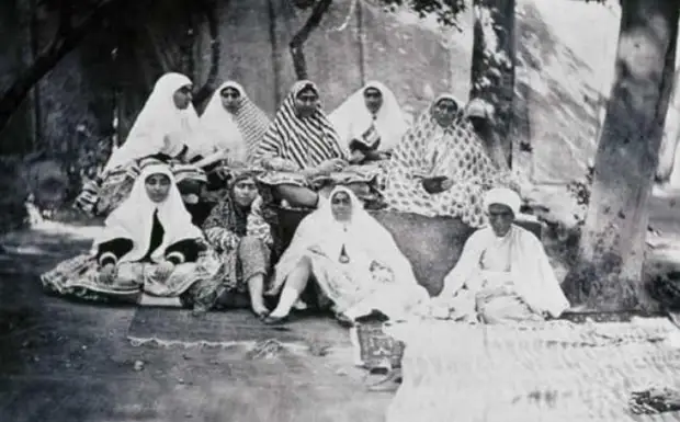 Akụkọ Harem