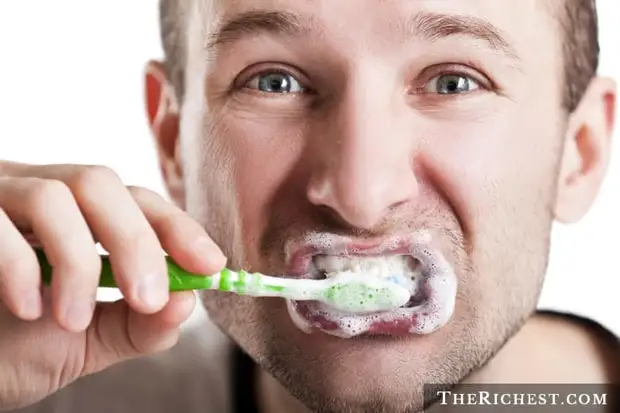 10. Abundant foam of toothpaste is useless for teeth secret, dentist, fact