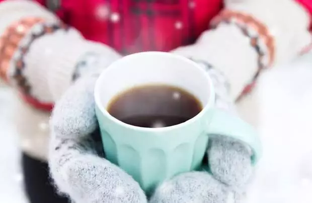 Bagaimana Anda Tidak Boleh Minum Teh: 9 Salah Tanggapan