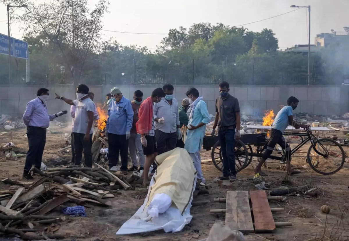 ഇന്ത്യയിൽ കൊറോണ വൈറസ് മരണങ്ങൾ വൻതോതിൽ കത്തിക്കയറുന്നു