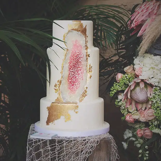 cake wedding ຕົ້ນສະບັບ