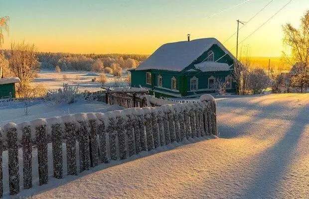Мразно јутро у селу