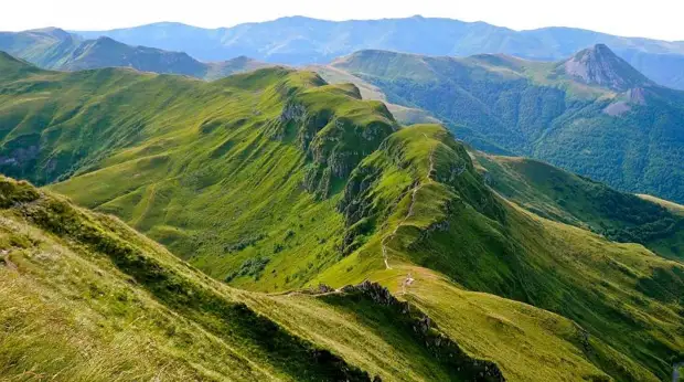 Adiviña o país a partir da foto: 20 lugares máxicos de Francia que son completamente diferentes a el