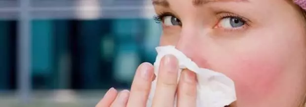 Como desfacerse rapidamente da conxestión nasal: 10 mellores formas