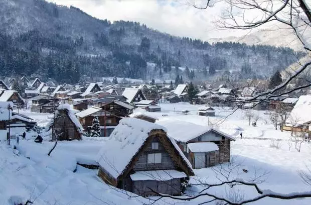 日本的明卡村 - 它們與俄羅斯的村莊有何不同