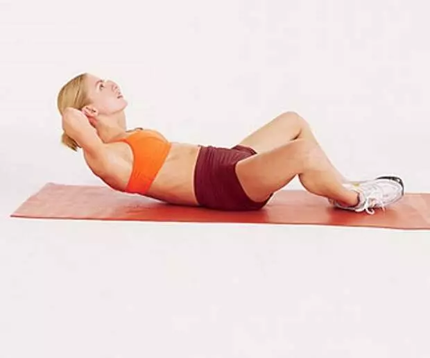 8 exerciții pentru un abdomen perfect
