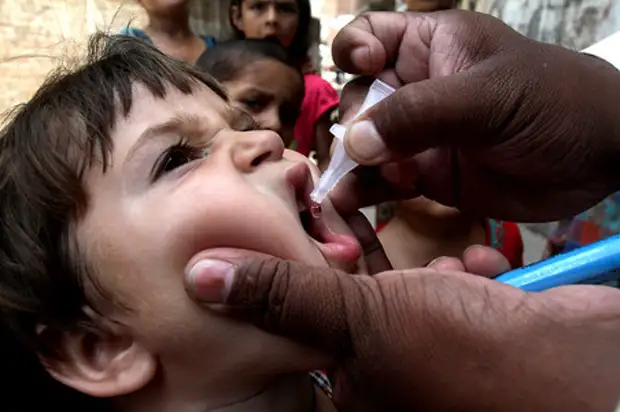 L'OMS rivendica la vittoria sulla polio da 30 anni, ma la gente ne sta morendo