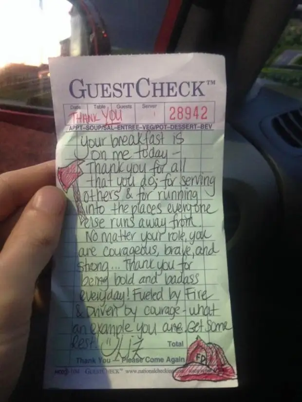 Tipii ăștia au cerut nota, dar în schimb chelnerița a adus o notă de bunătate, faptă
