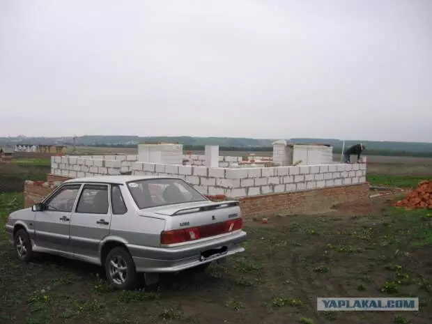 Wie baut man in 6 Jahren ein Haus in Russland?