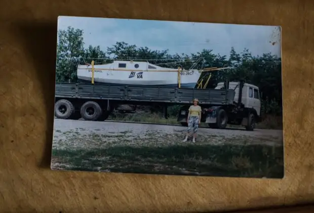 Bir motosiklet üzerinde deniz taşıtları