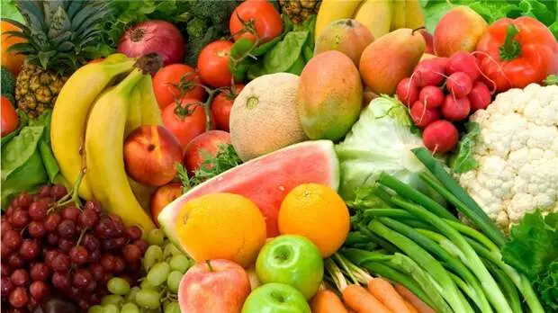 הצבע והצורה של ירקות ופירות - במה לטפל במה