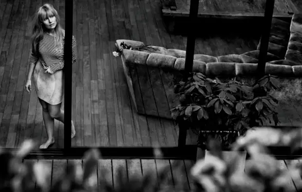 ტრიუმფი მარკ ჰომი, ნამდვილი ქალის თეთრეულის რეკლამა, მარკ ჰომი