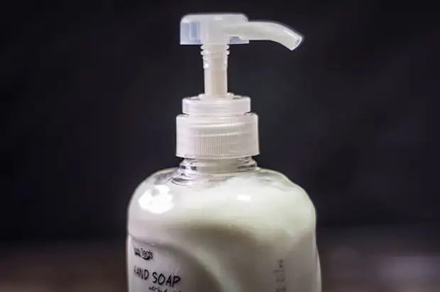 Do It Yourself: How to Make Liquid Soap from Remnants