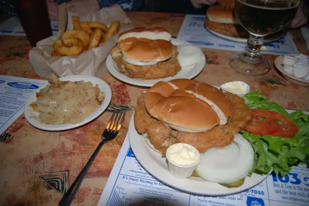 Restoranlarda Bulunan En Garip 10 Yemek