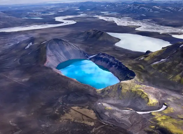 Abdi hoyong Islandia