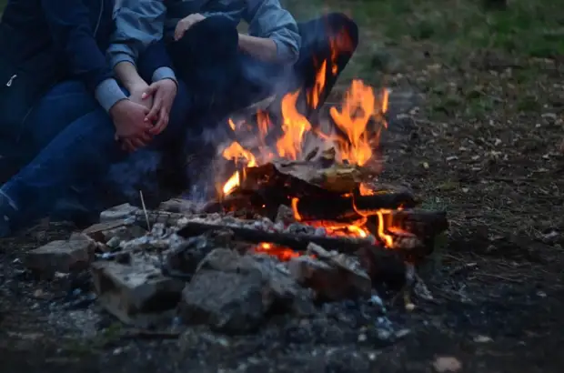 Konke okudingeka ukwazi mayelana ne-hygge - ubuciko bokujabula