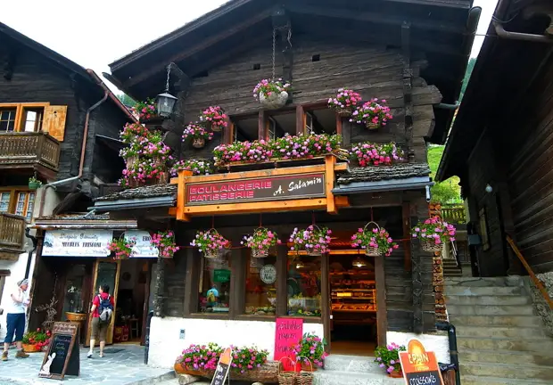 Desa Valais yang indah di Grimentz