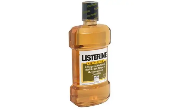 Listerine-munvatten