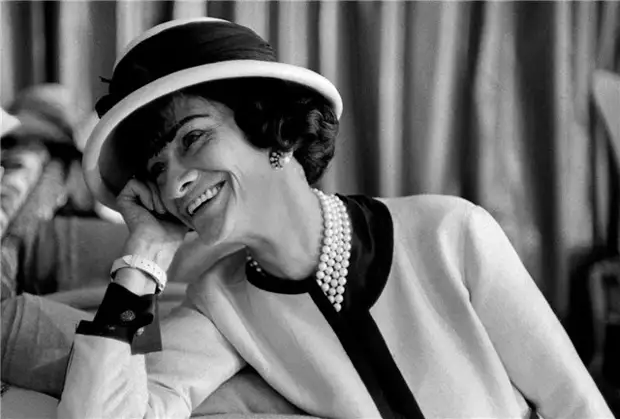 10 módních tipů od Coco Chanel