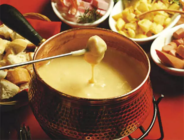 I-fondue yoNyaka oMtsha