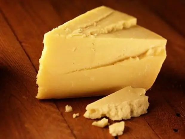 cheese700_1238272c.jpg