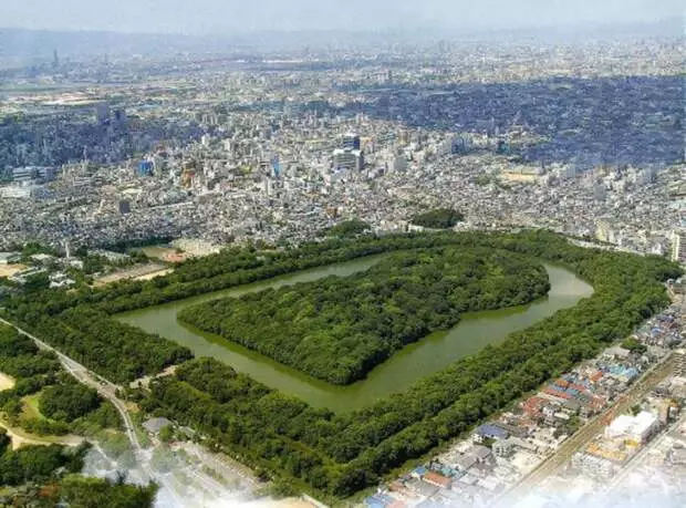 Kofun – senovinė Japonijos imperatorių laidojimo vieta