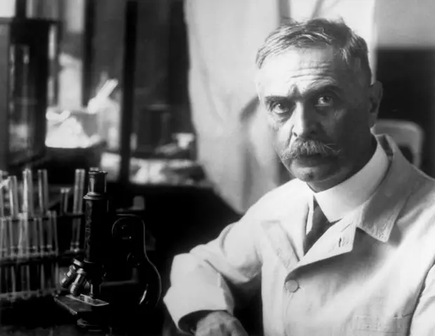 Karl Landsteiner