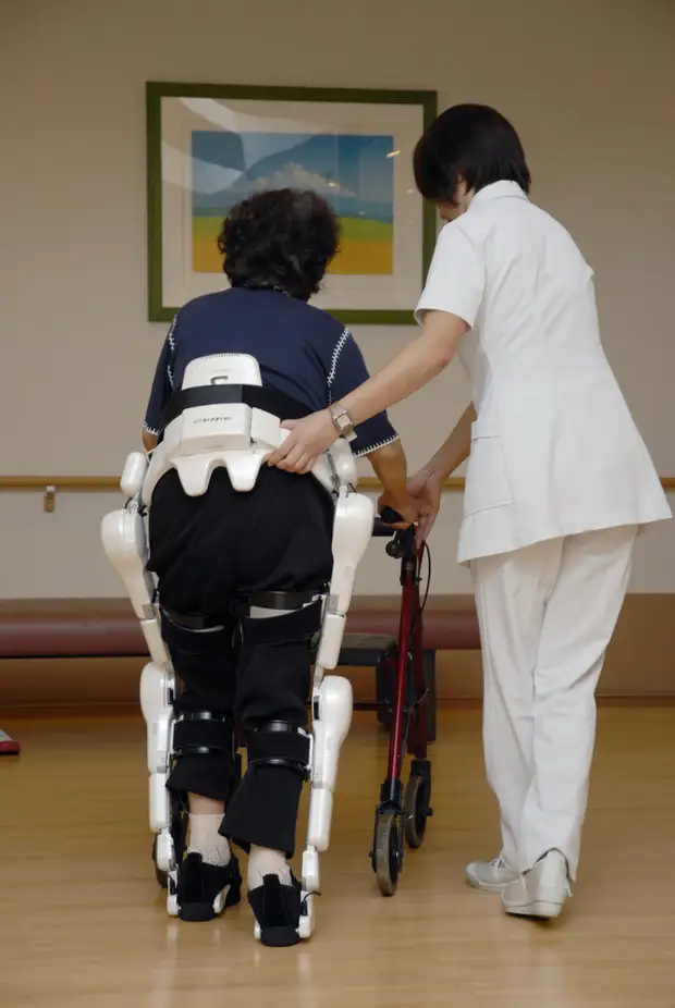 A robotic suit that can help the elderly and disabled