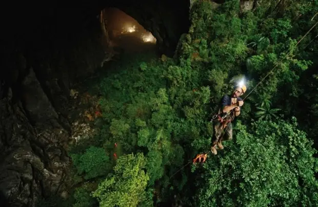 Peștera Hang Son Doong - cea mai mare și cea mai frumoasă peșteră din lume, Vietnam