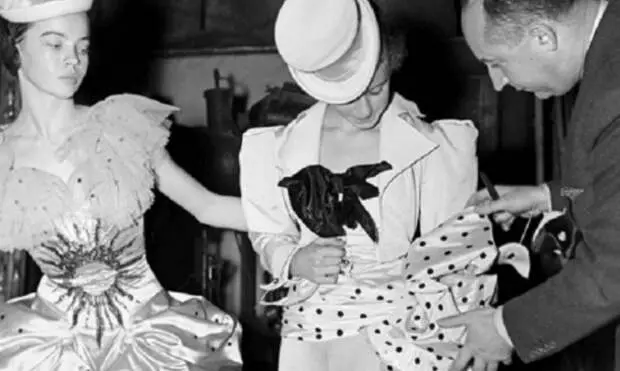 ဖက်ရှင်နှင့်သမိုင်း- ပျော်ရွှင်ဖွယ်မွေးနေ့ Christian Dior