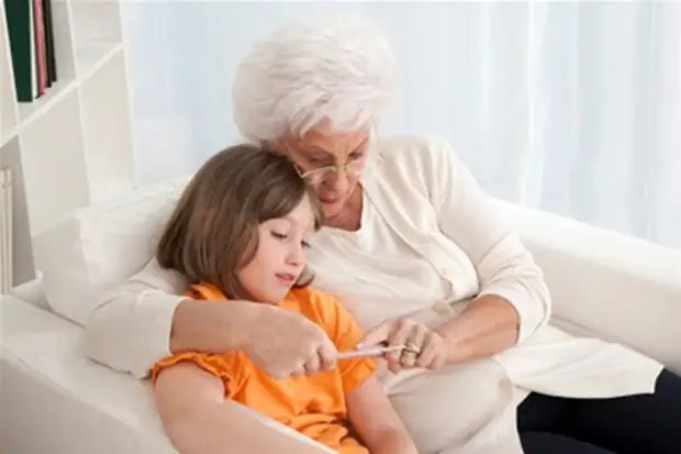 Cómo bajar la temperatura de un niño para no arruinar su salud.