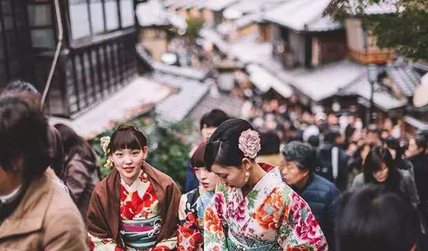 Cómo los japoneses logran mantenerse en forma sin ir al gimnasio