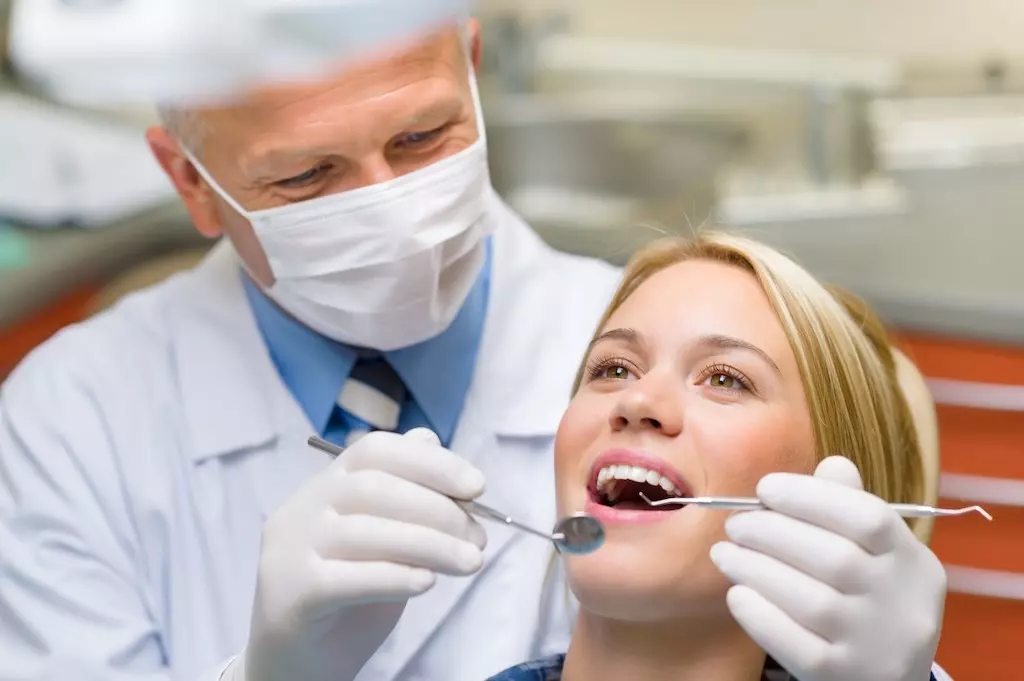 Tại sao số lượng răng giảm dần theo tuổi